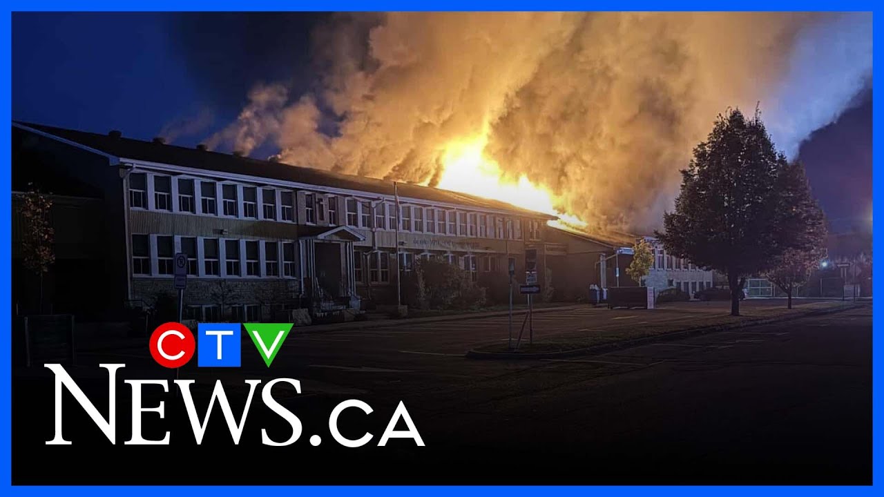 School in Prevost, Que. completely destroyed by fire - YouTube