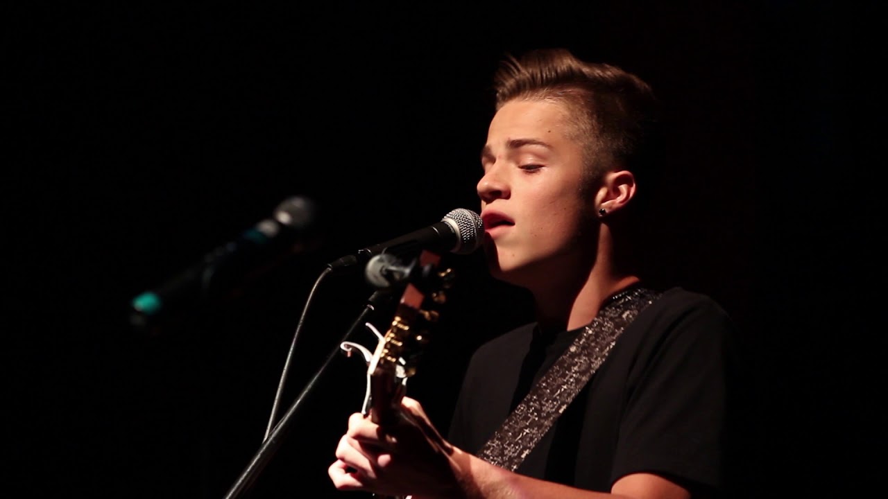 Matthew Pinkham - Unforgettable - YouTube