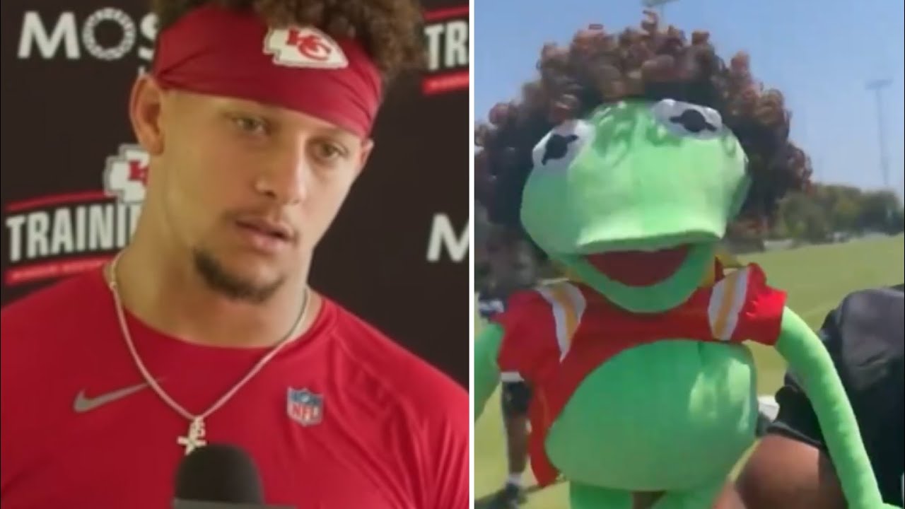 Patrick Mahomes responds to the Kermit the Frog puppet at Raiders training camp 🐸 - YouTube