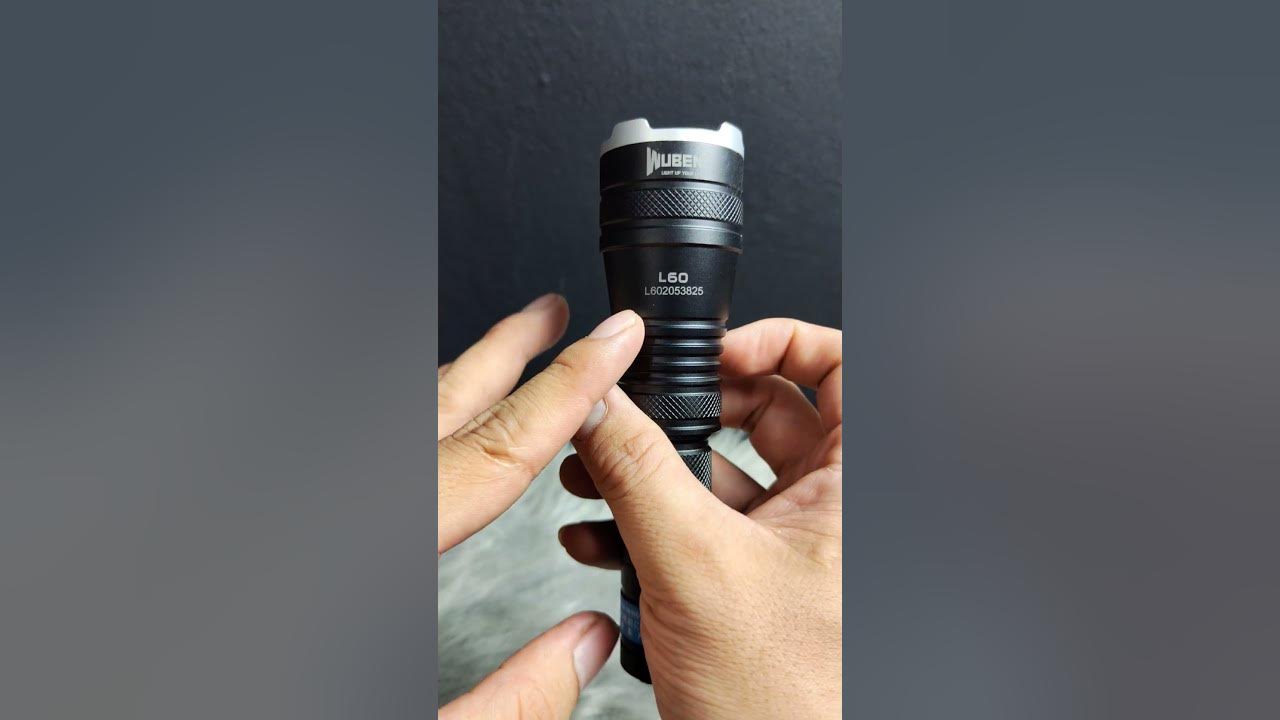Unbox trên tay đập hộp đèn pin Wuben L60 - YouTube