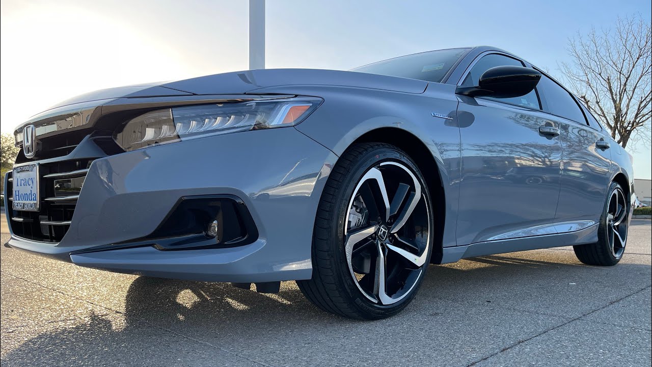Fascinating Sonic Grey Pearl Honda Accord 2022 Gallery