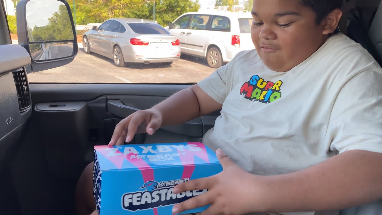 Zaxby’s Mr.Beast Box - YouTube