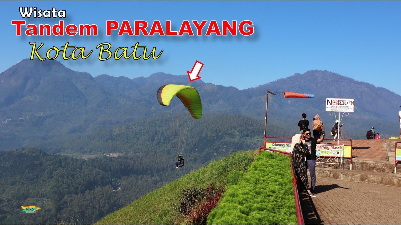 PARALAYANG Batu 2021 - Melihat Tandem Paralayang Seru juga nih... - YouTube