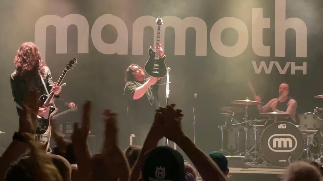 Mammoth WVH The Big Picture Live 9-14-21 Mercury Ballroom Louisville KY ...