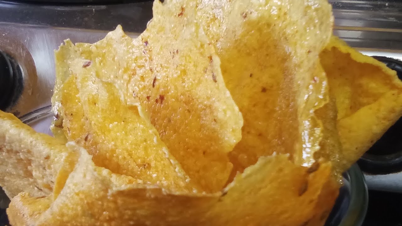 chili and garlic papad || How to make chili and garlic papad crispy and ...