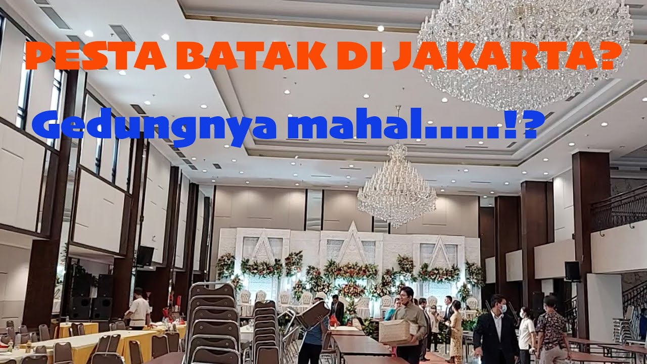 Review gedung ulaon batak di Jakarta - YouTube