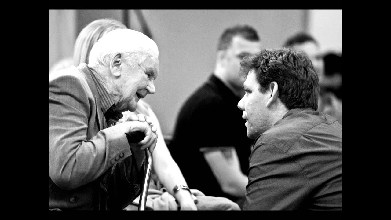 Mick Doherty and Robert Zielinski-The Drunken Piper - YouTube