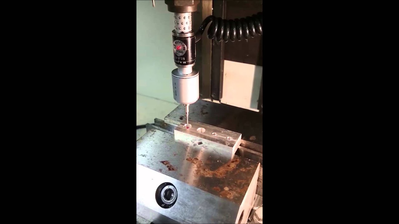 Denford Triac, Mach3, Renishaw Probe - YouTube