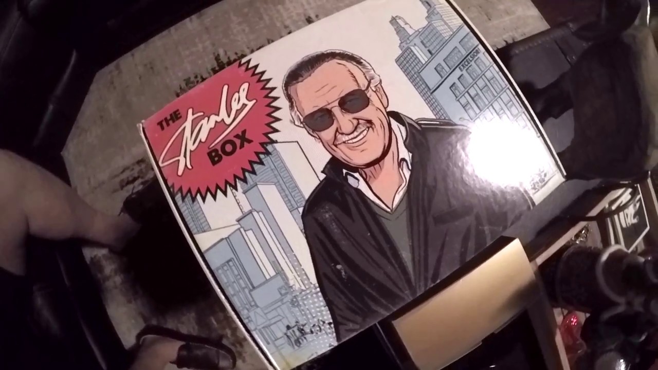 The Stan Lee Box Unboxing - YouTube