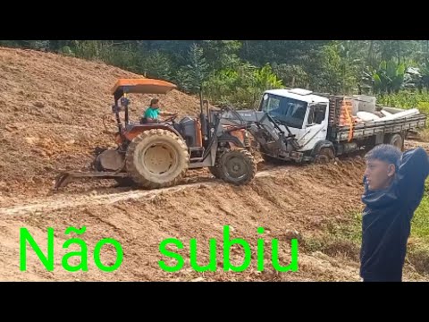 Perengue na chegada do material da casa. - YouTube