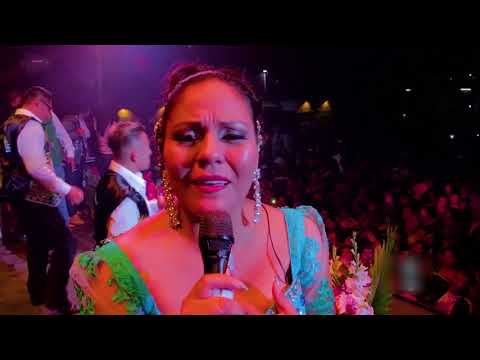 Dina Paucar - Para Que Me Acostumbraste (Concierto en Vivo)