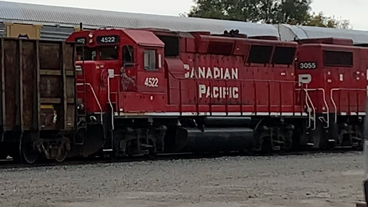 CP Geep Switching in lambton. 10/15/2023. - YouTube