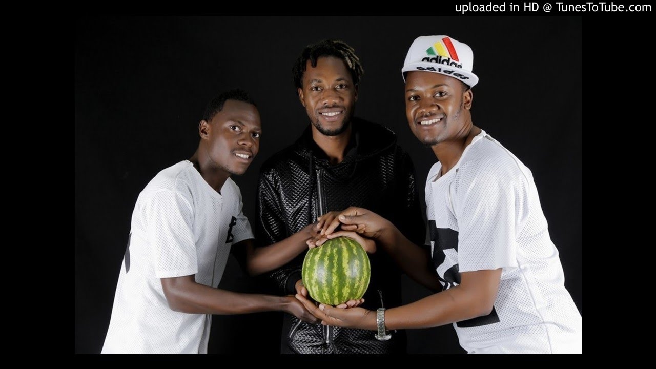 Organised Family - Dununa Forward (Prod by Trixtar) - YouTube