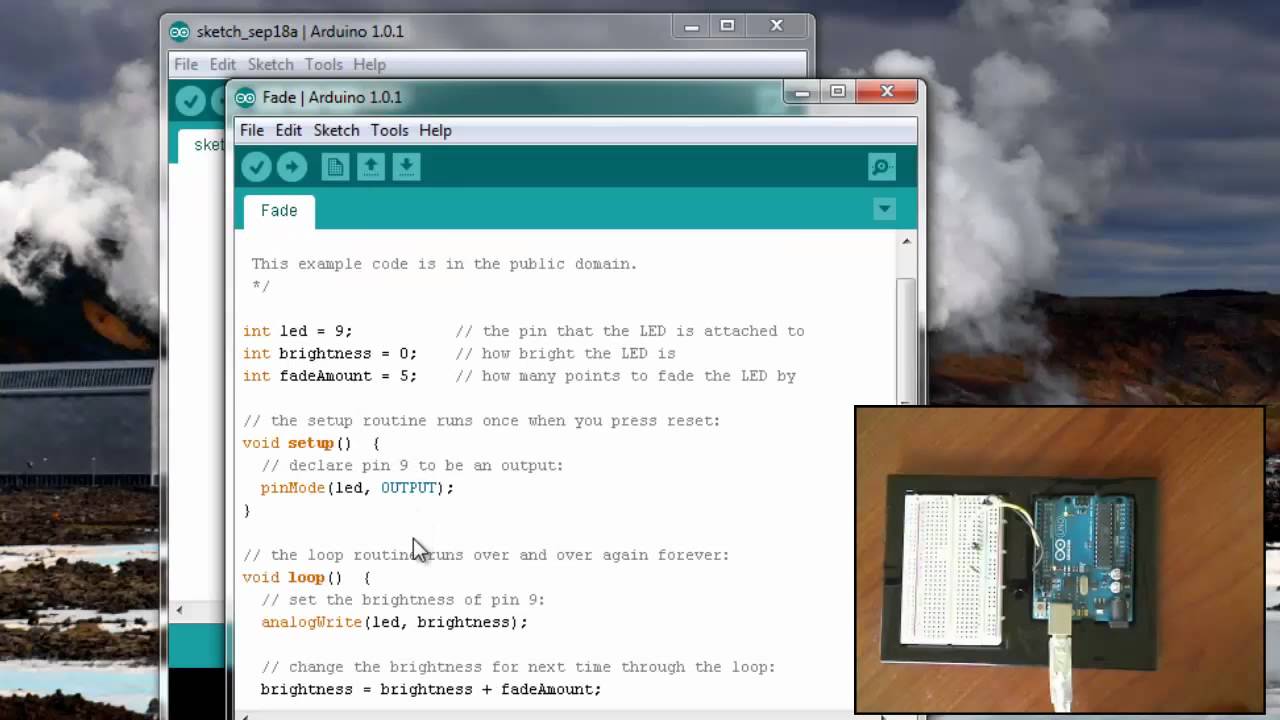Arduino Fade Example - YouTube