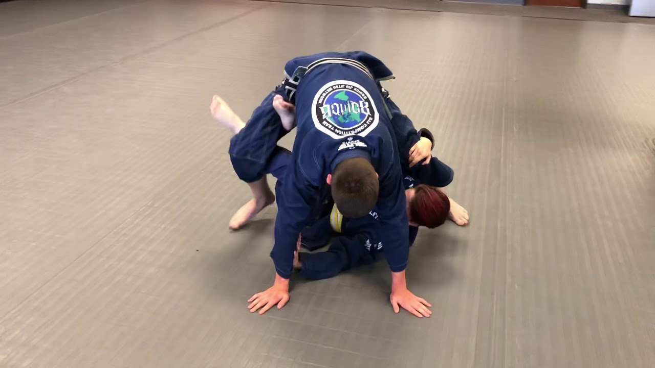 Deep Half to X Guard Sweep - YouTube