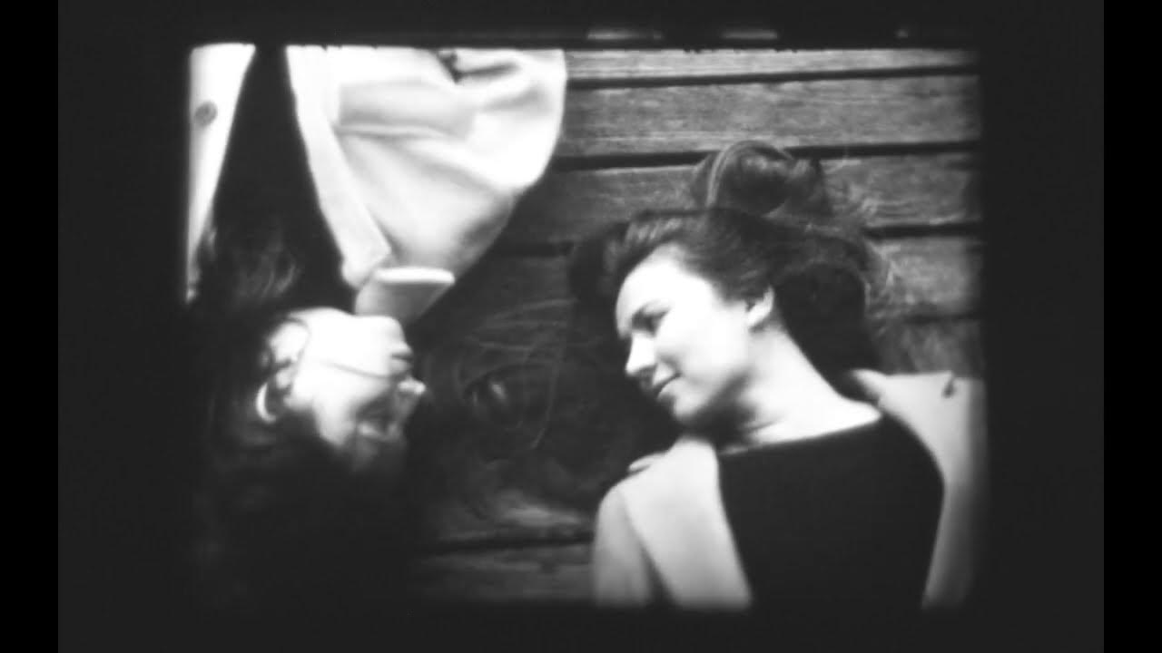 Nági & Betti - Vigasz ( Visualizer ) - YouTube