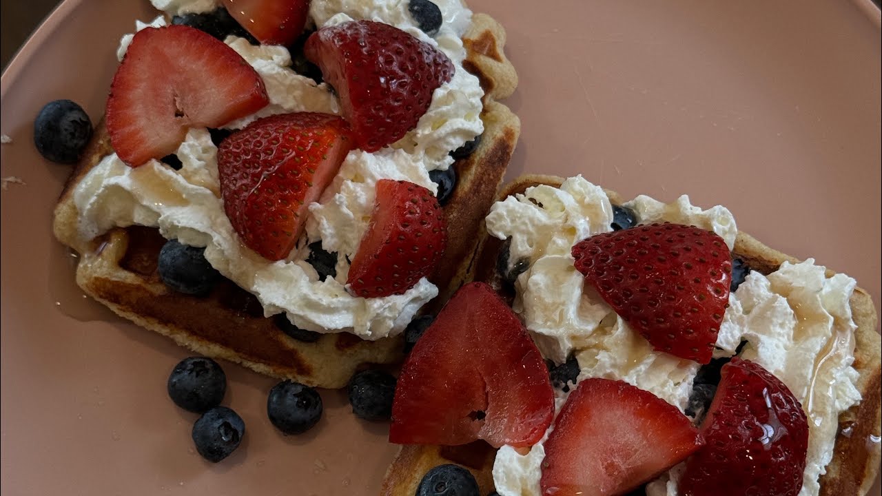 Making waffles asmr tapping and scratching 🧇 - YouTube