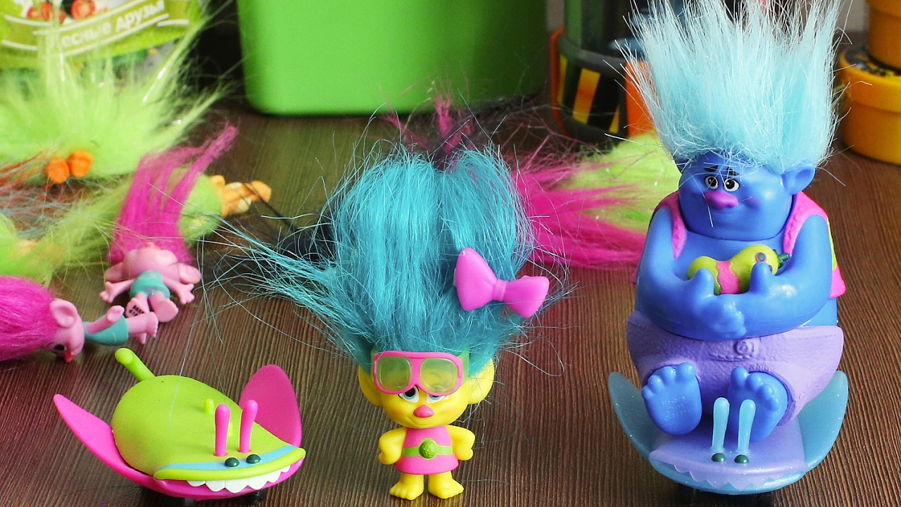 DreamWorks Trolls Critter Skitter Boards - YouTube