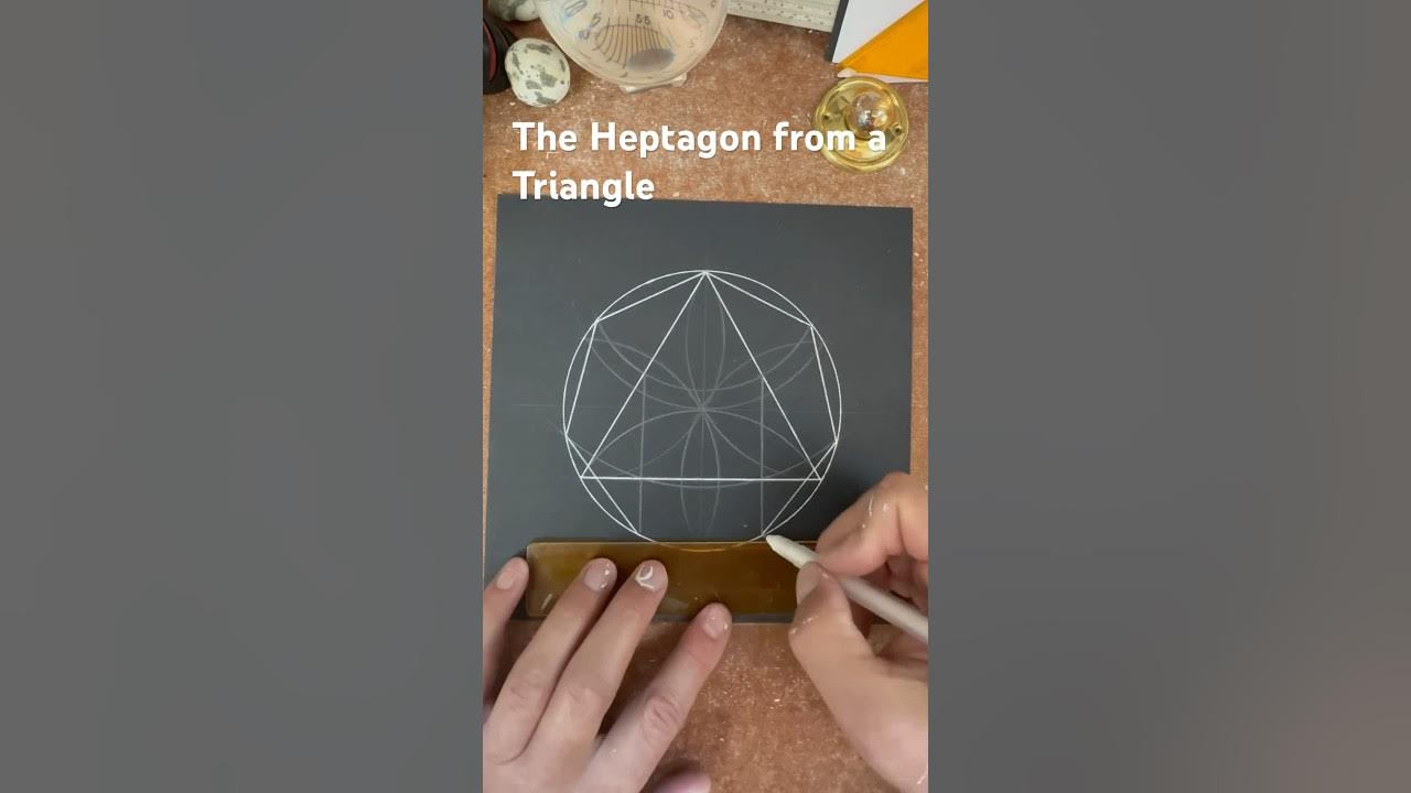 How to draw a Heptagon from a Triangle. Fast - YouTube
