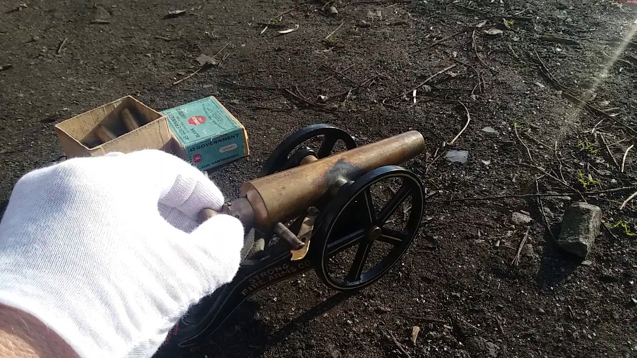 demonstration of antique signal cannon by Strong..EPIC FAIL! - YouTube