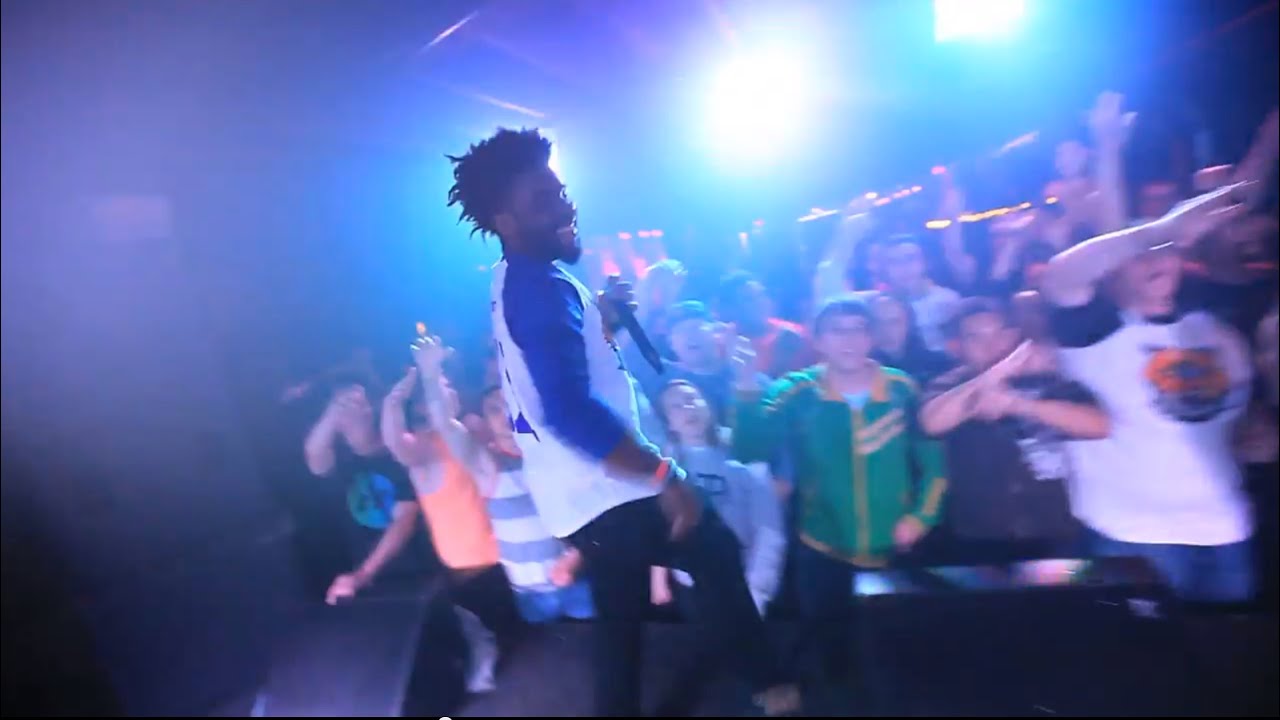 Moosh & Twist x Living Out Loud Tour - Part 1 - YouTube