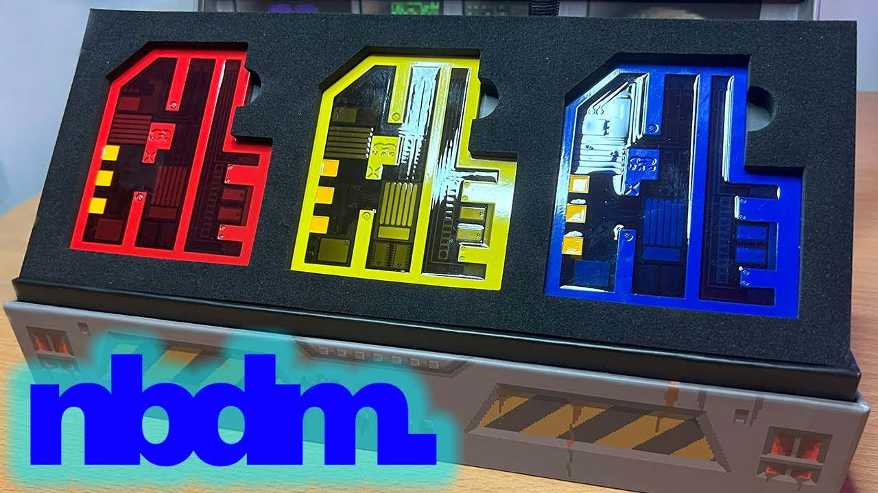 REAL DOOM Keys!? | DOOM Metal Keycard Collection Unboxing - YouTube