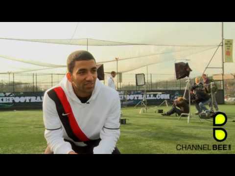 Aaron Lennon Interview | Channelbee - YouTube