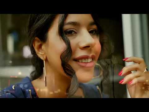 BENİMLE. ÇIKARMISIN.                              