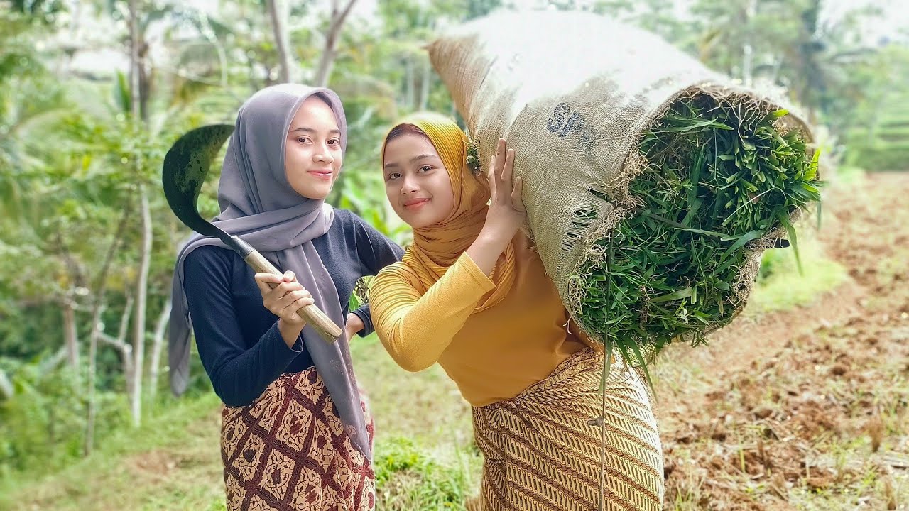 NENG SILVINA GADIS DESA CANTIK DAN TANGGUH!!! MENJADI IDAMAN SEMUA PRIA - YouTube