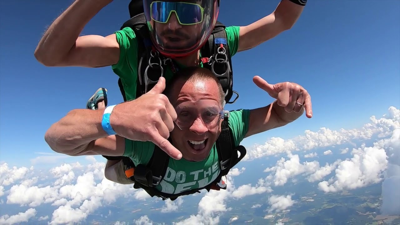 First Time Skydiving - YouTube