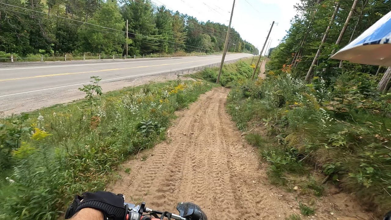 Road-Side Trails & Wheelies ! - YouTube