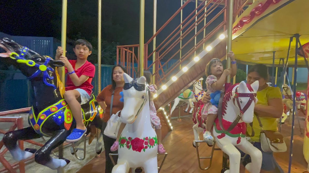 Skyranch Baguio Carousel - YouTube