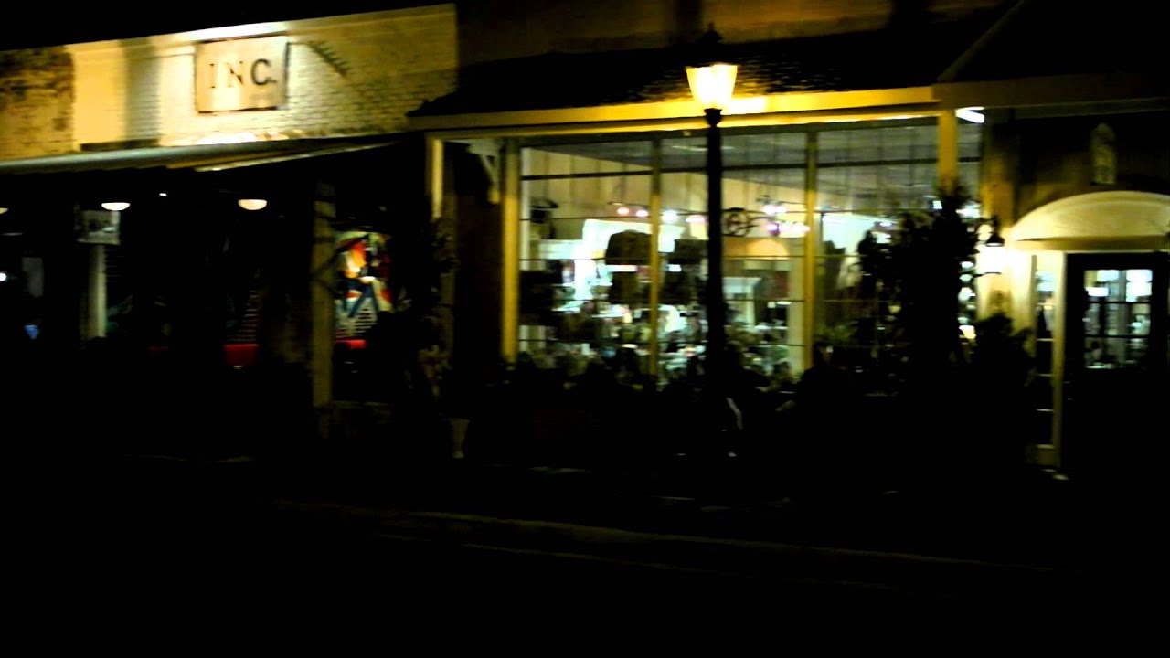 Samsung NX20 / 1080 / 30p / night sample video