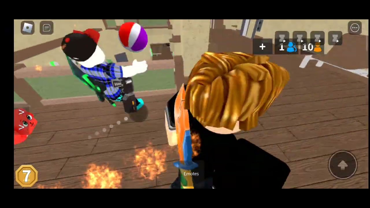 having fun in roblox☺ - YouTube