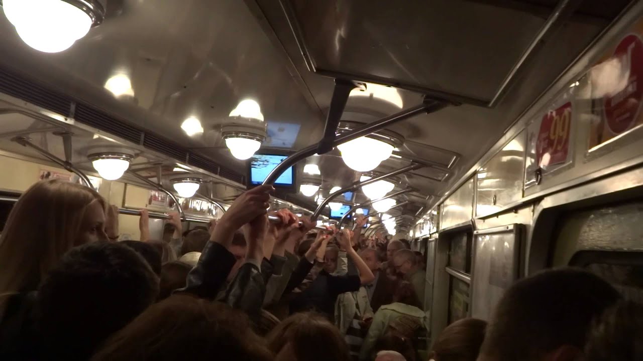 Another busy subway ride in Kiev, Ukraine Киев, Украина - YouTube