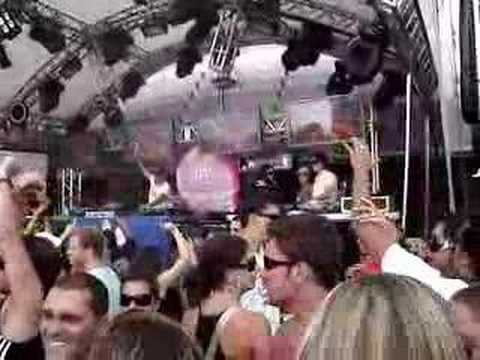 Underworld's Born Slippy @ Ministry On Board