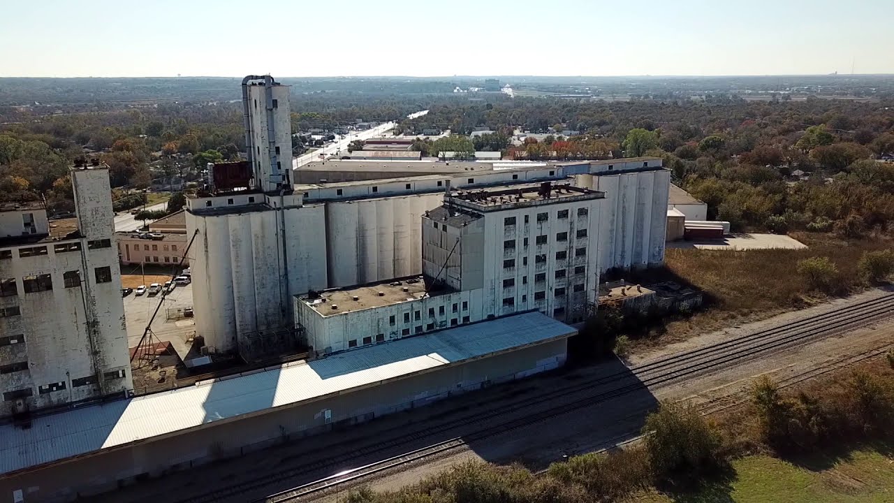 Wayne Feed Allied Mills Fort Worth - YouTube