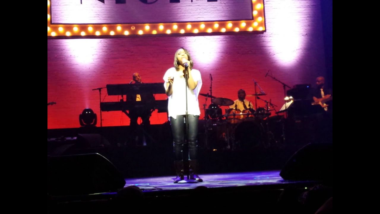 Perri Jones - "I Will Always Love You" - YouTube