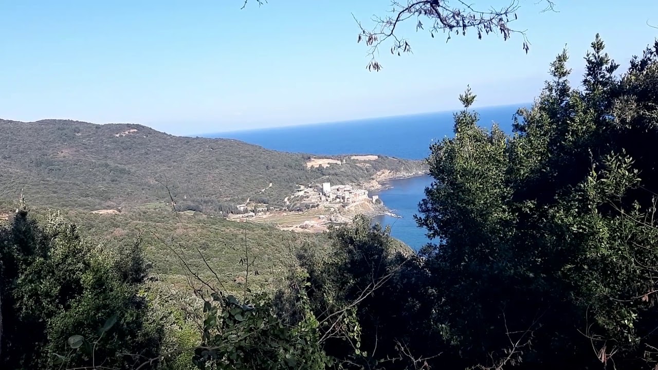 η διαδρομη απο καρυες προς ιερα μονη παντοκρατορος - YouTube