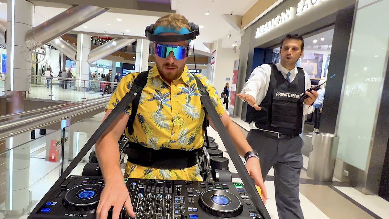 DJ gets HUNTED by SECURITY - YouTube
