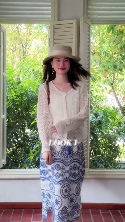 我的人生 是一万次的春和景明新品上新 邱莹莹 赫拉奥秘 今日穿搭look ootd - YouTube