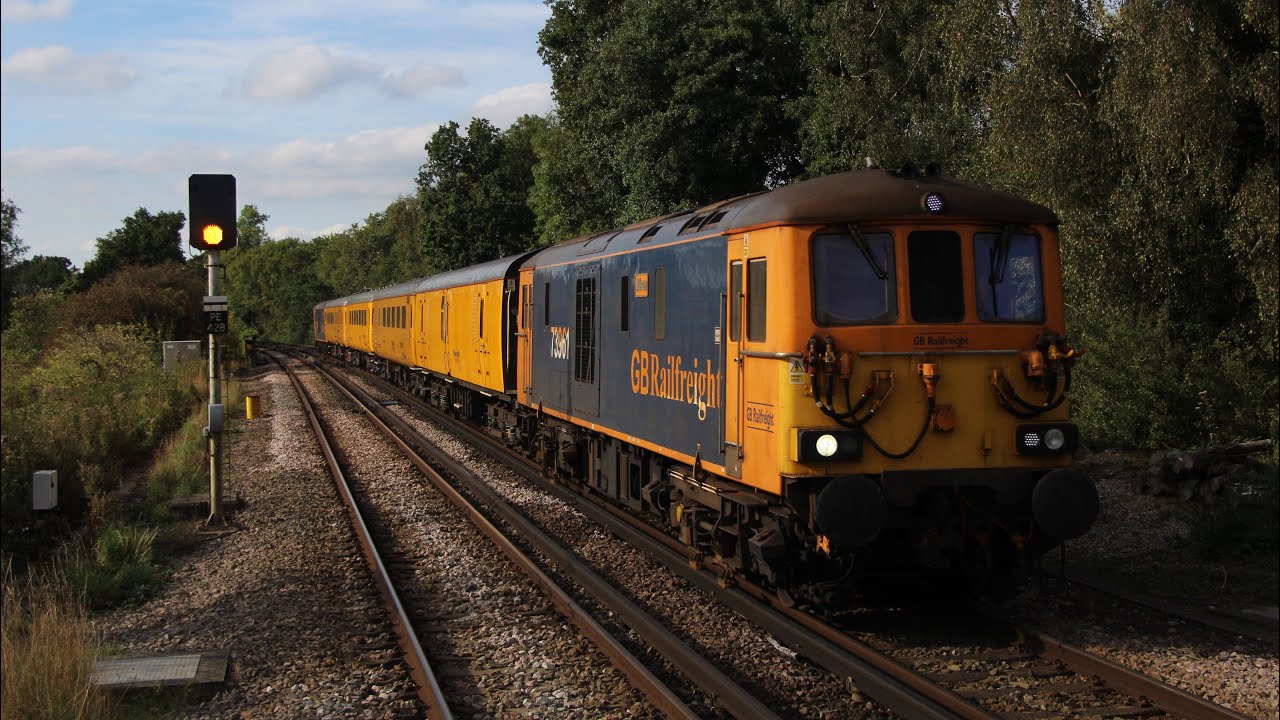 GBRf 73961 & 73965 pass Frant with a Network Rail Test train - 2/9/23 ...