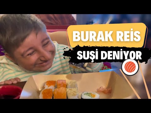 İLK DEFA SUŞİ YEDİM ! (Burak Reis Suşiyi Eliyle Yedi Rezil olduk 😀)