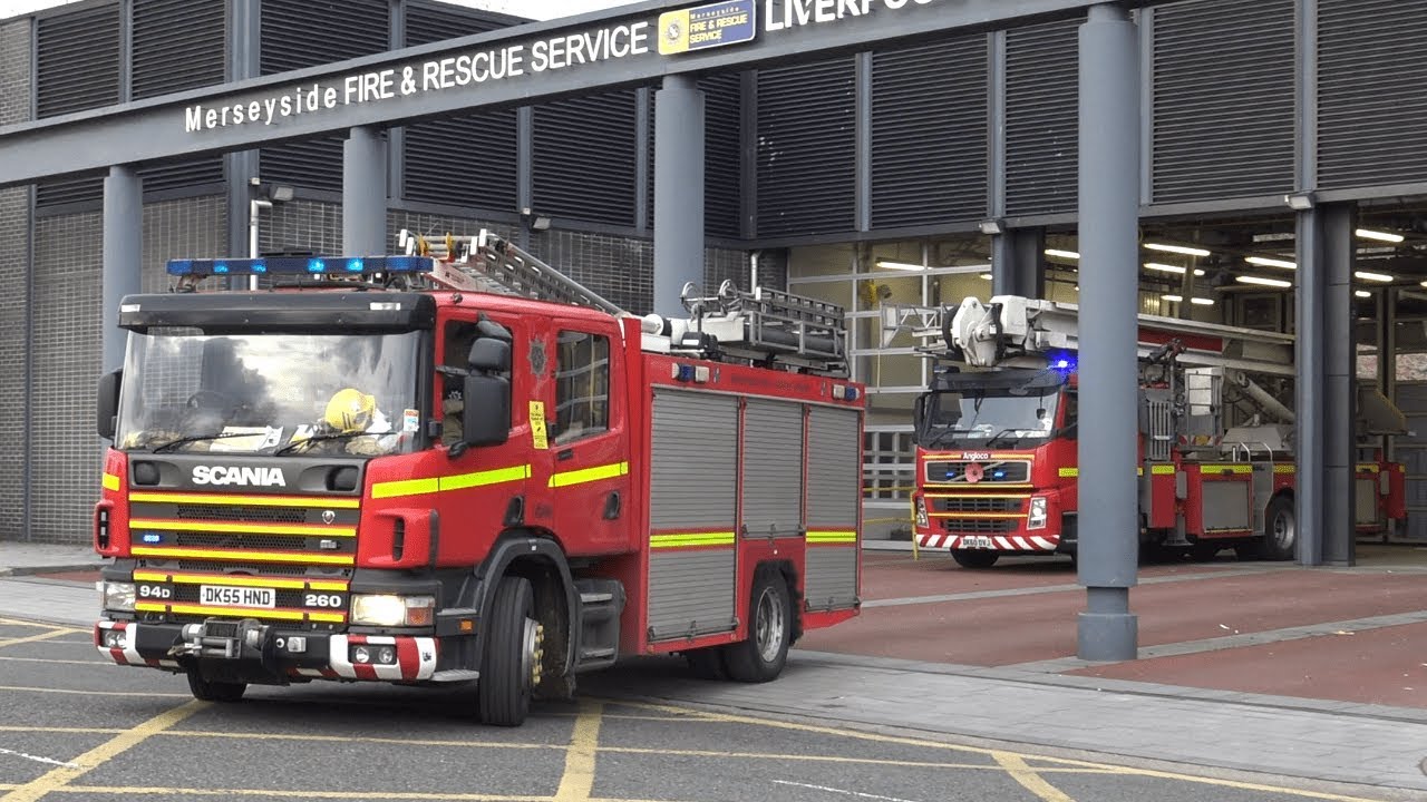 Merseyside Fire & Rescue Service - City Centre Pump and CPL Turnout ...