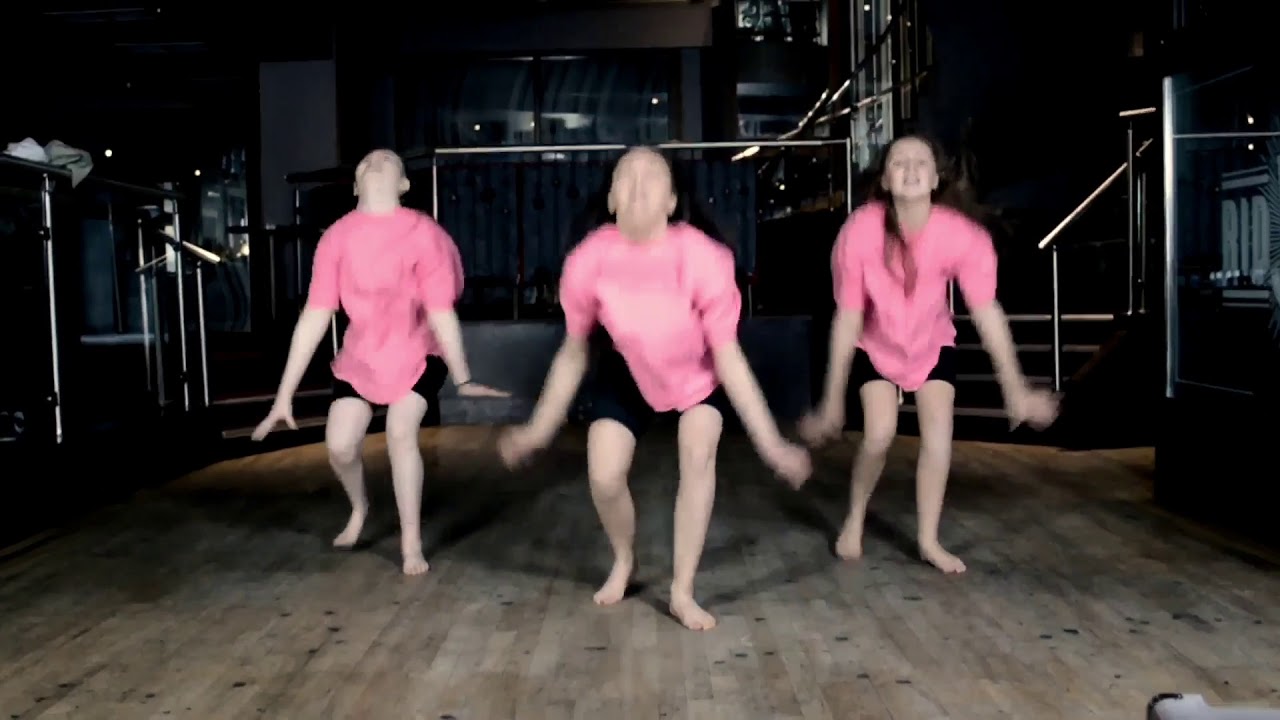 NOBODY’S PERFECT (CRYSTAL ICE DANCE) - YouTube