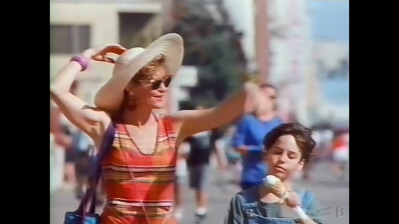 Huck & the King of Hearts - Video Store Promotional Video 1994 - YouTube