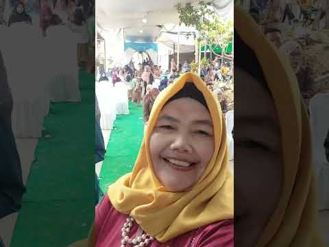 Resepsi pernikahan anak kakak ipar ku 
