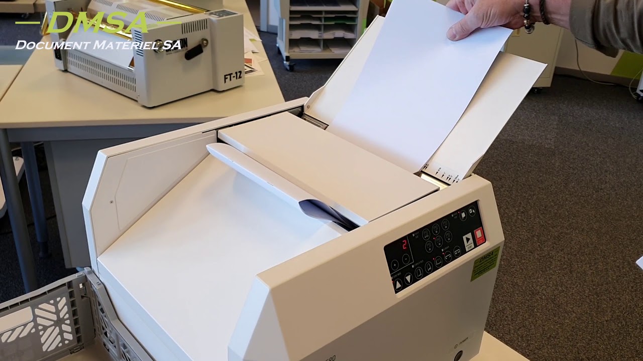 Agrafeuse-Plieuse Ideal 8590 - Booklet maker - YouTube