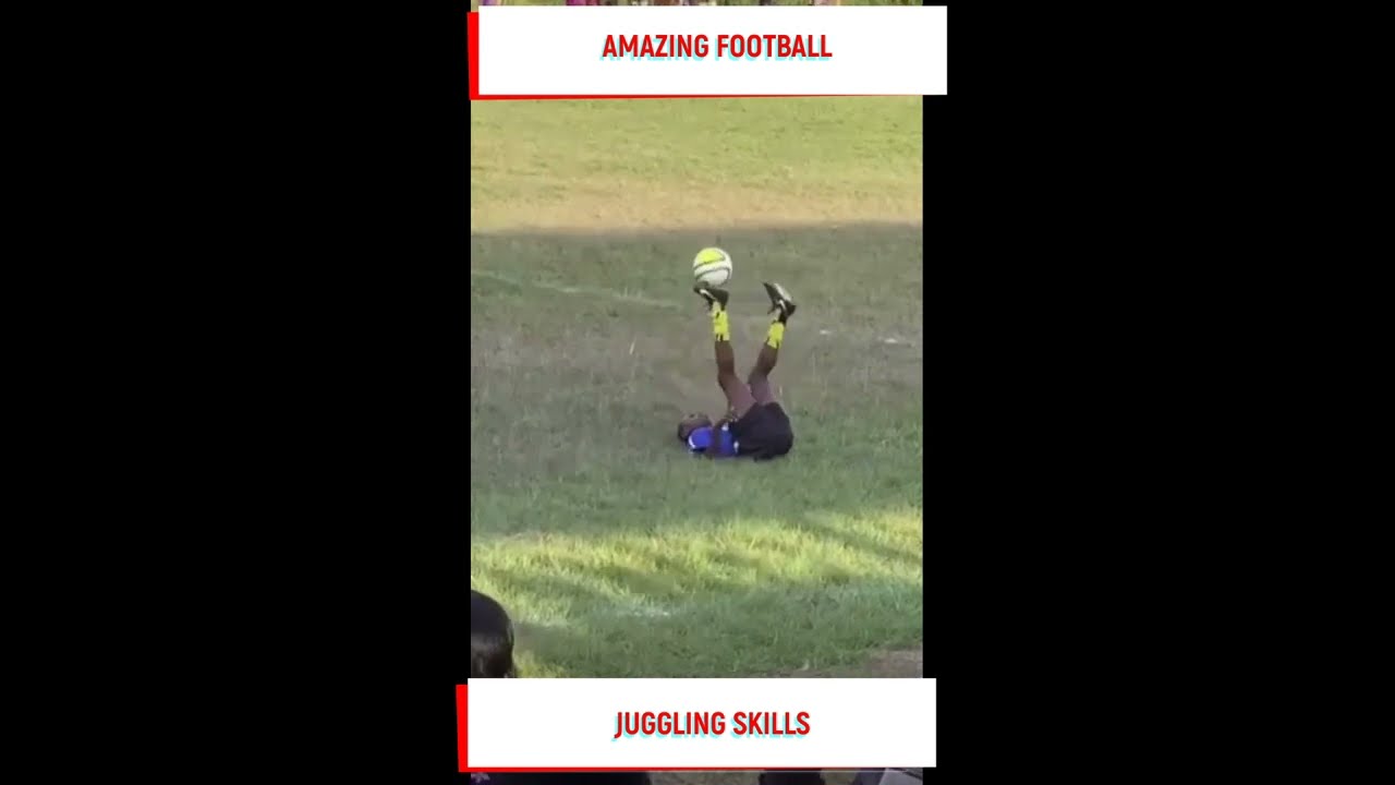 FOOTBALL JUGGLING SKILLS ....FREE STYLE TRICKS .. - YouTube