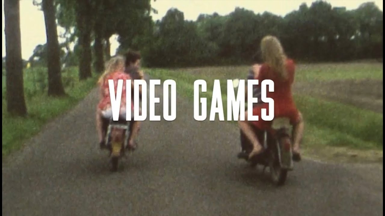 VIDEO GAMES - LANA DEL REY - LYRICS - YouTube